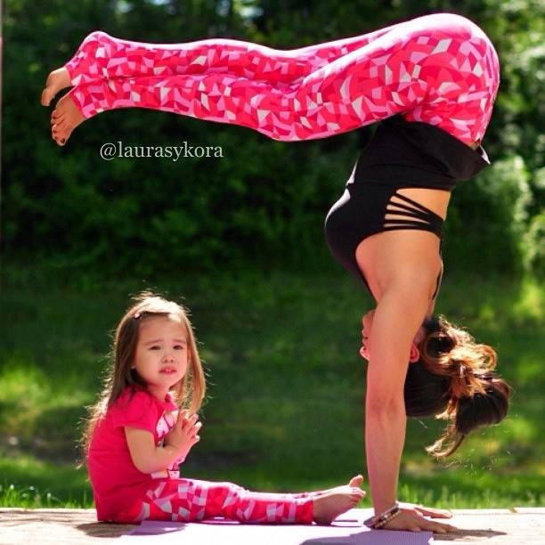 Laura Sykora Yoga with Daughter - Yabibo