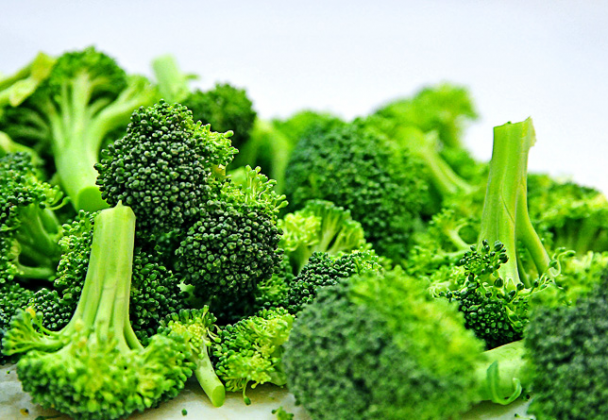Beauty Benefits of Broccoli for skin and hair - Yabibo